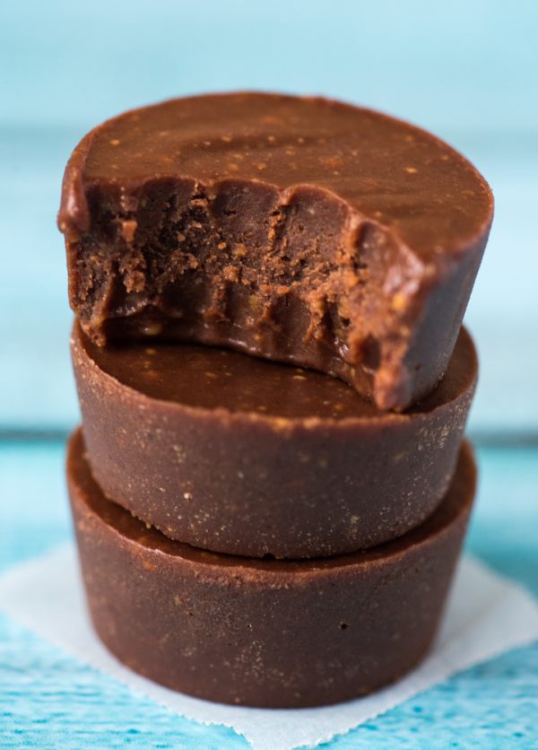 Quick and Easy Chocolate Fudge ~ Wholefood Simply